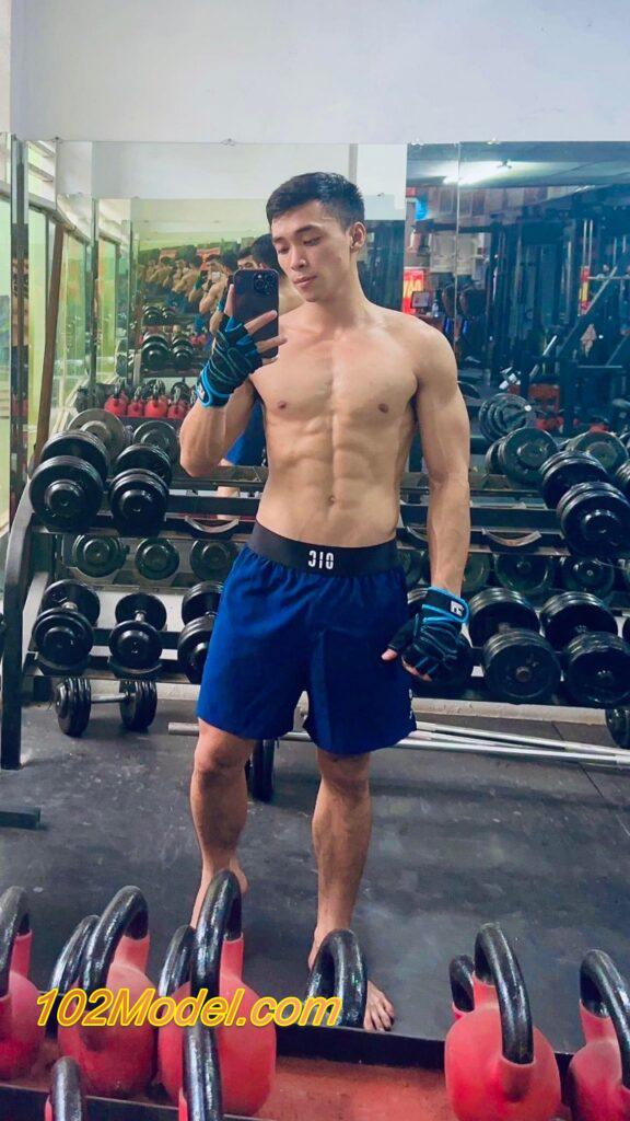 Boy gymer đẹp trai cu bự, body mình dây sáu múi rất sexy - TUẤN:1129